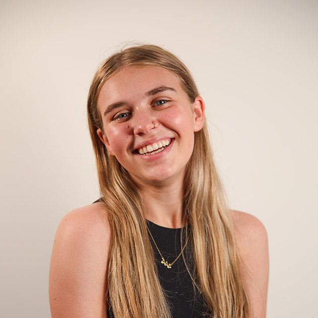 Amber Rolfe - The Voice Singing School